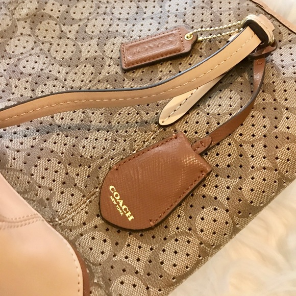 Coach | Bags | Large Coach Purse | Poshmark